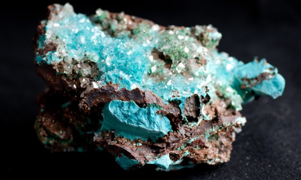 Firuze taşının insan üzerindeki etkileri nelerdir?